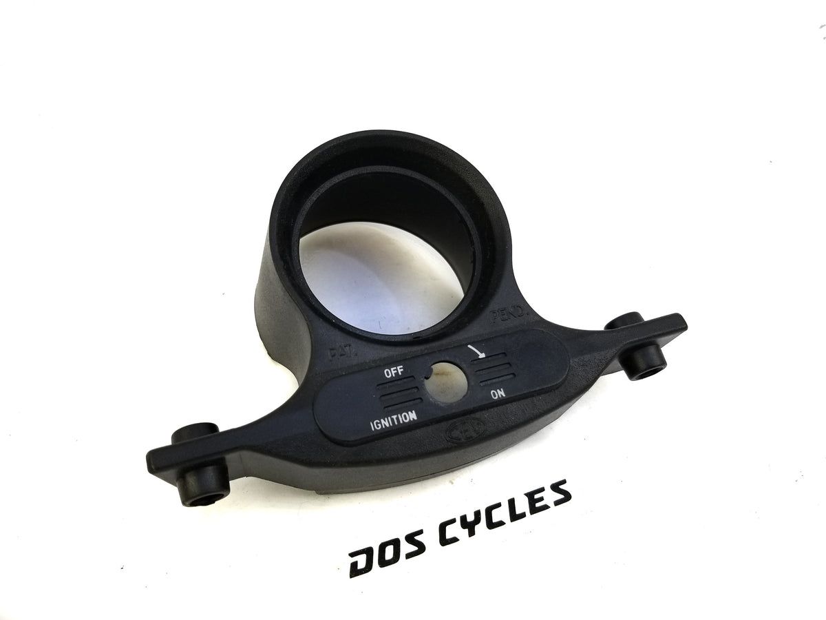 CEV Speedometer Dash with Key Hole – Dos Cycles
