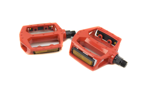 Red Metal Pedals – Dos Cycles